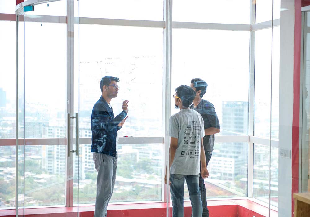 The Essence of Successful Networking at a Co-working Office Space